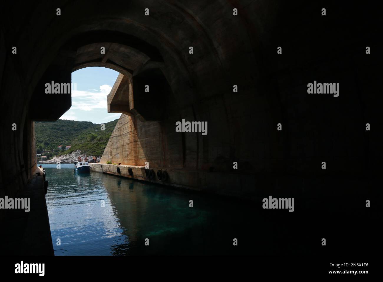 Submarine vis hi-res stock photography and images - Alamy