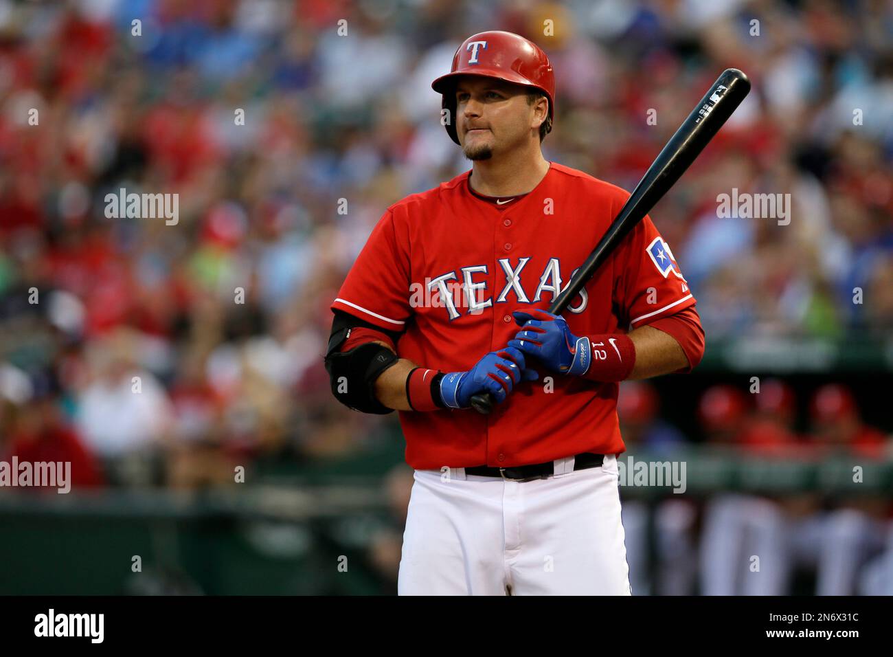 Texas Rangers' A.J. Pierzynski (12) at bat against the Houston Astros ...