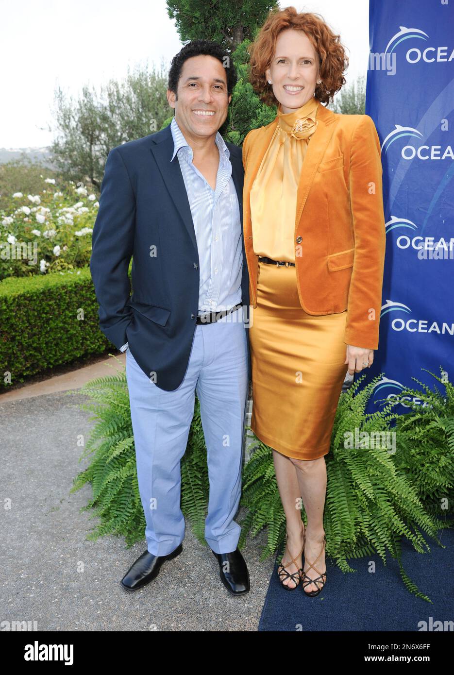 Oscar Nunez, left, and Ursula Whittaker arrive at the Oceana’s Annual ...