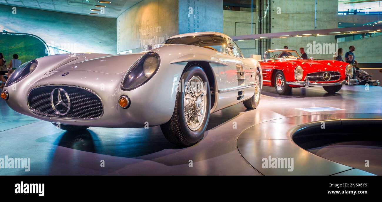 Mercedes-Benz Museum Stuttgart Germany 300 SLR and 190 SL Stock Photo - Alamy