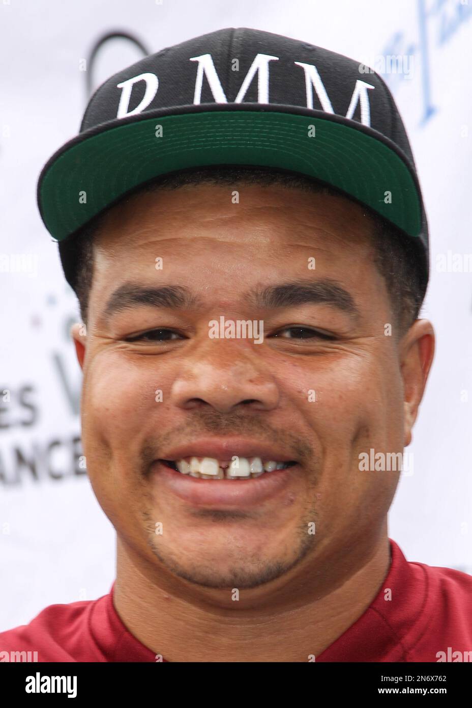 Comedian Red Grant attends the 1st Annual Athletes vs. Cancer Celebrity ...