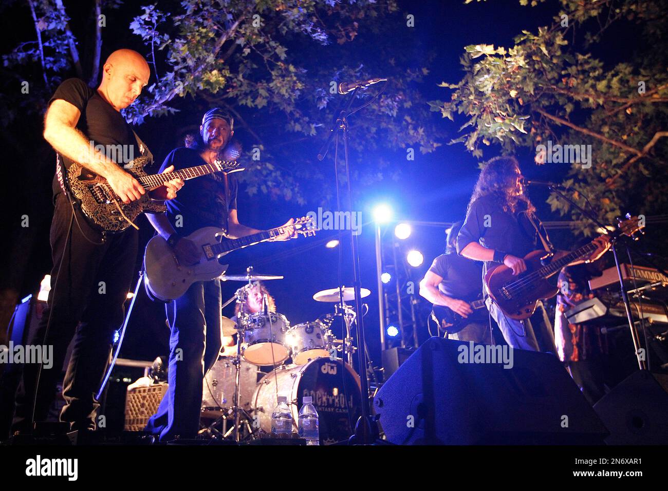 Multiple Grammy Award-nominee Joe Satriani, left, jams with veteran ...