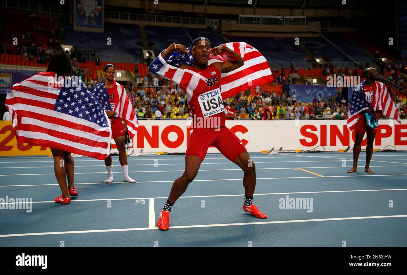 United States' Tony McQuay, center, celebrates his team's gold medal in ...