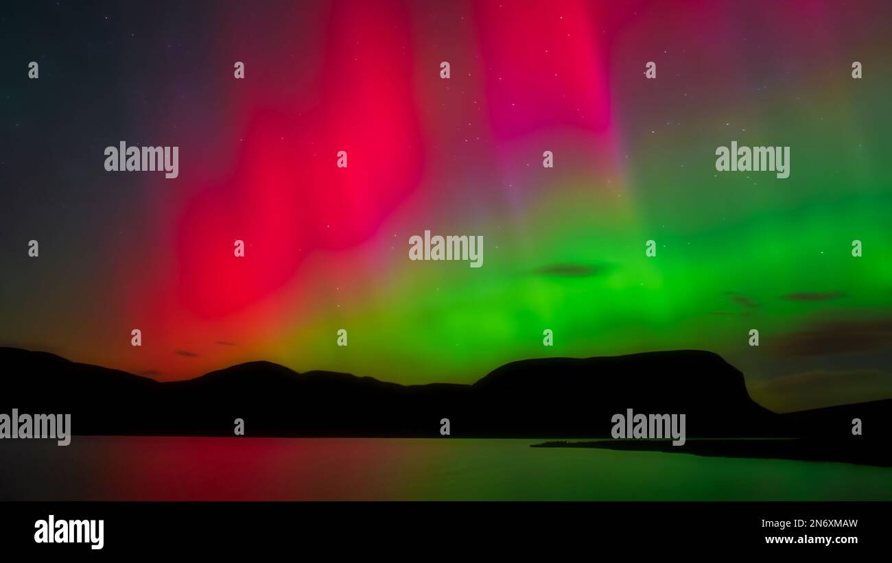 The aurora borealis over Loch Brora in Sutherland Stock Photo - Alamy