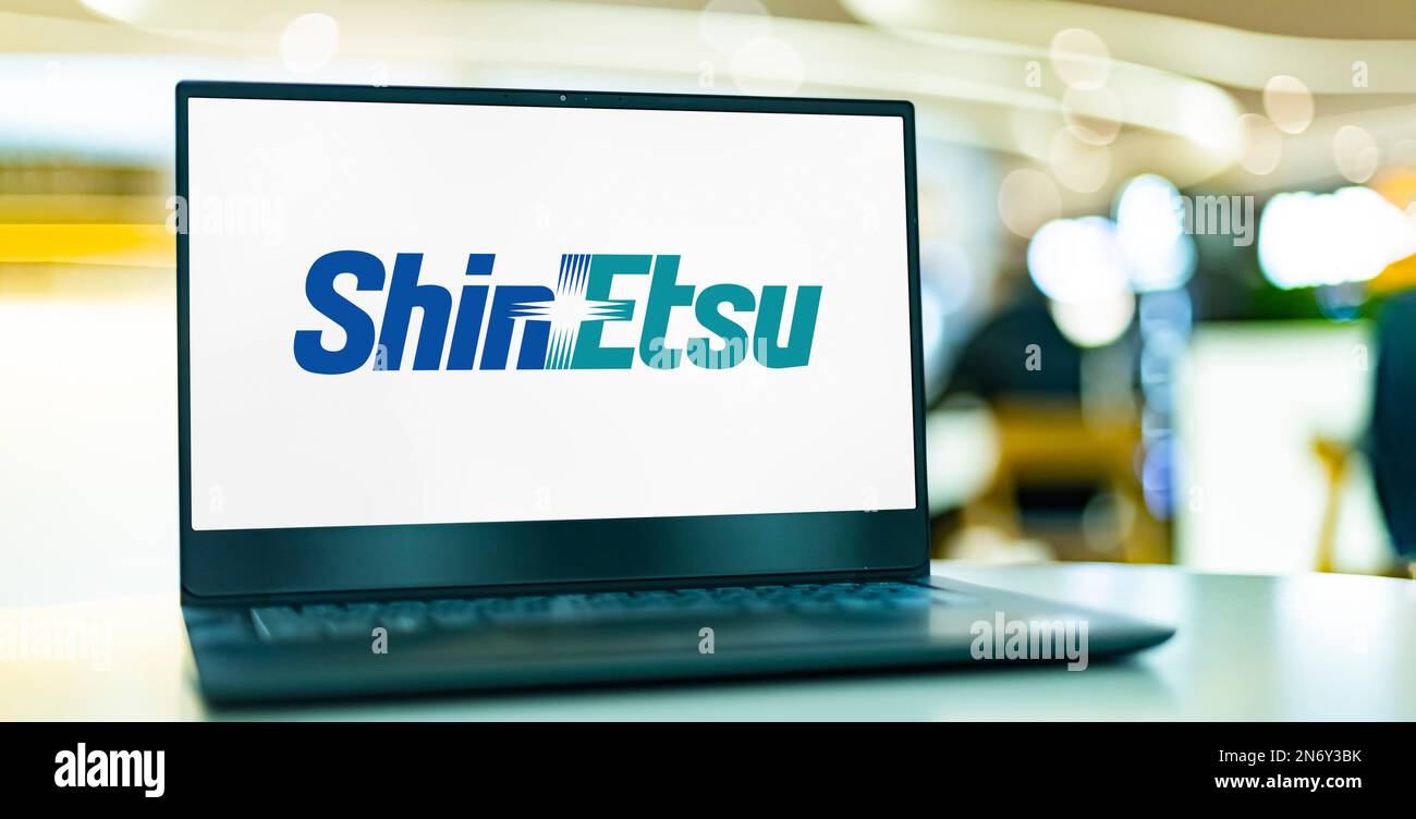 POZNAN, POL - DEC 28, 2022: Laptop computer displaying logo of Shin ...