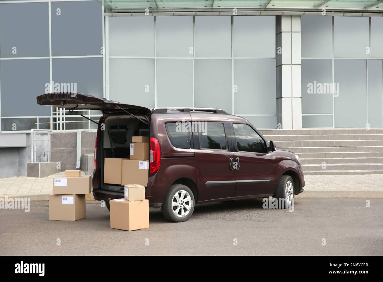 Courier mail building hi-res stock photography and images - Alamy