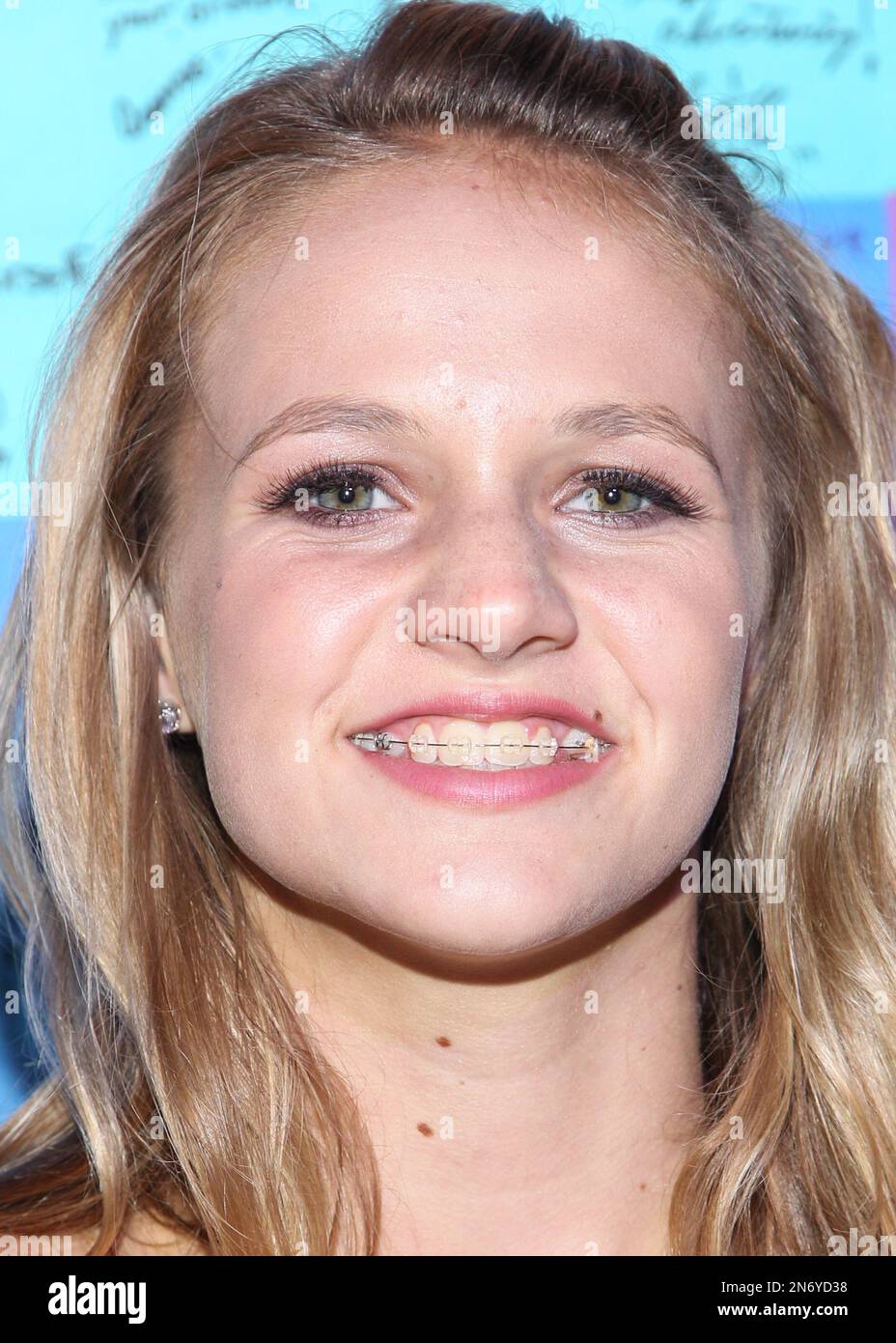 Singer Lauren Suthers attends the Staples for Students Give-Back at the ...