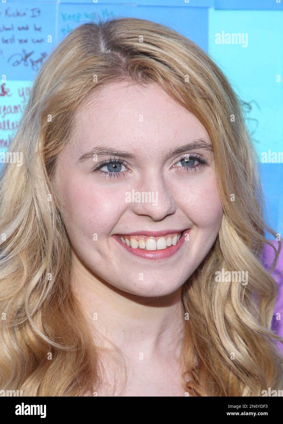 Actress Jennifer Jolliff attends the Staples for Students Give-Back at ...