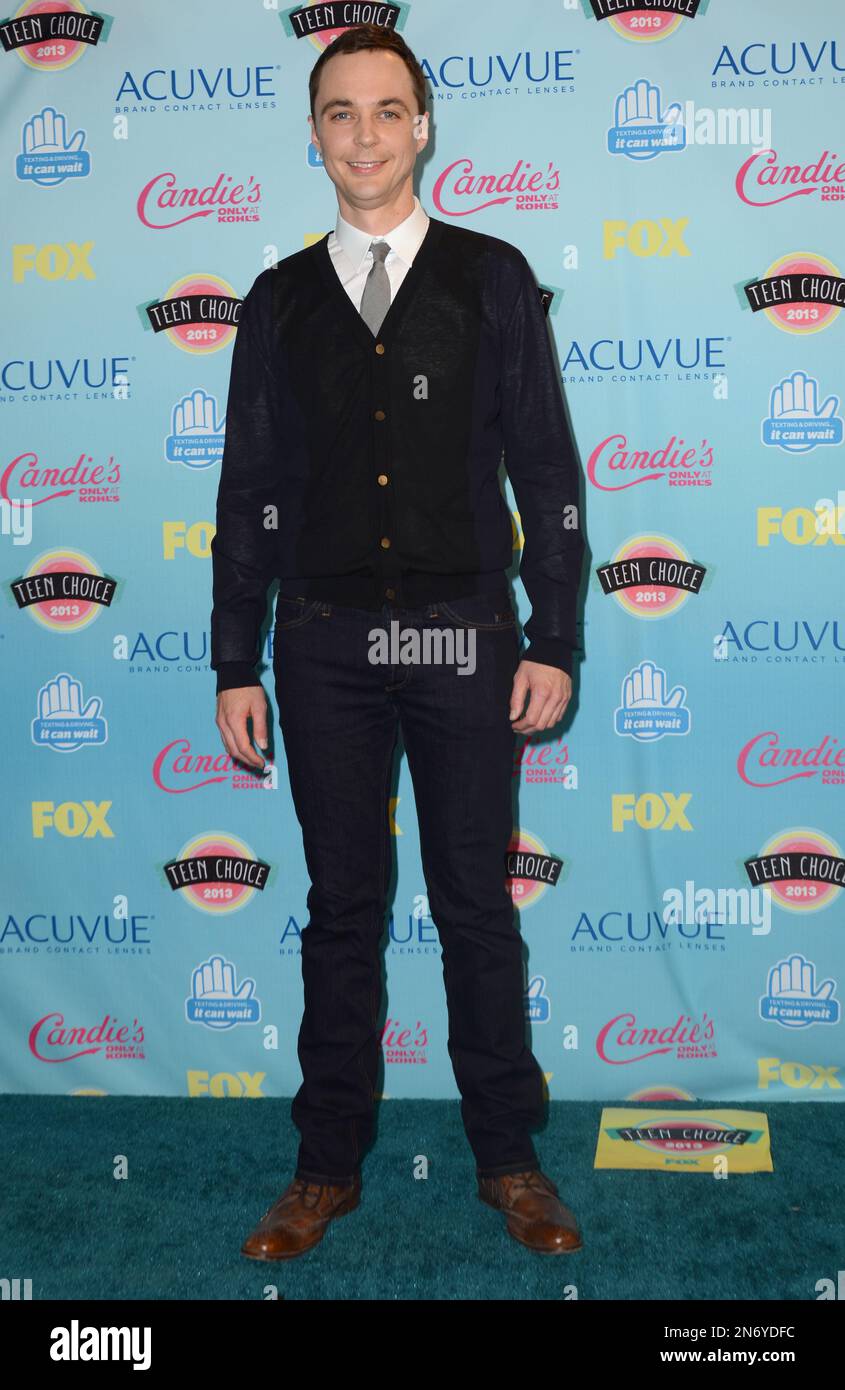 Jim Parsons poses backstage at the Teen Choice Awards at the Gibson ...