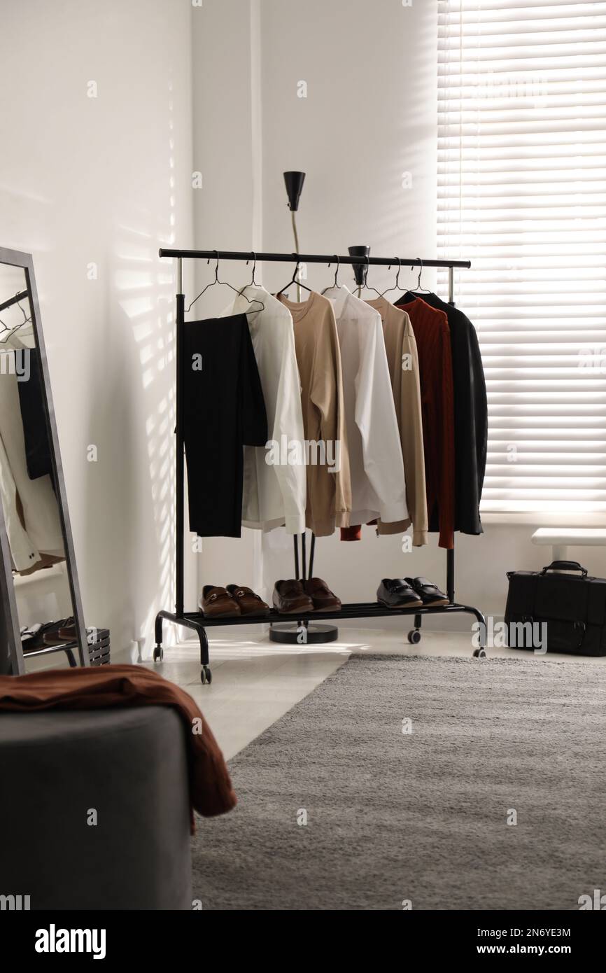 Mens range hi-res stock photography and images - Alamy