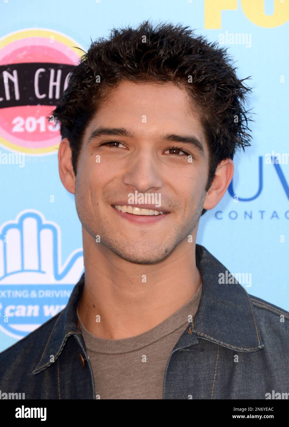 Tyler Posey arrives at the Teen Choice Awards at the Gibson ...
