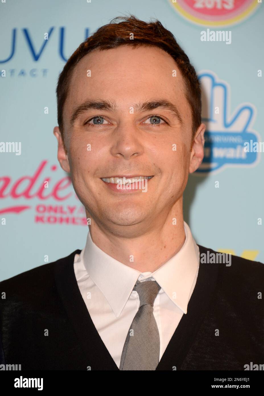Jim Parsons poses backstage at the Teen Choice Awards at the Gibson ...
