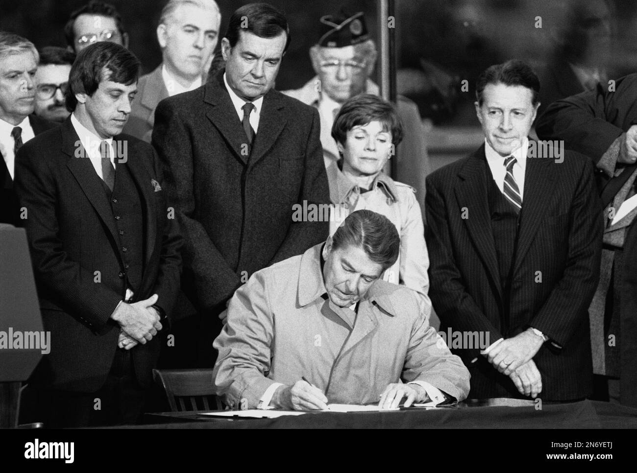 Vietnam veterans memorial fund Black and White Stock Photos & Images ...