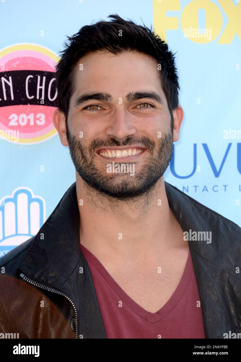 Tyler Hoechlin arrives at the Teen Choice Awards at the Gibson ...