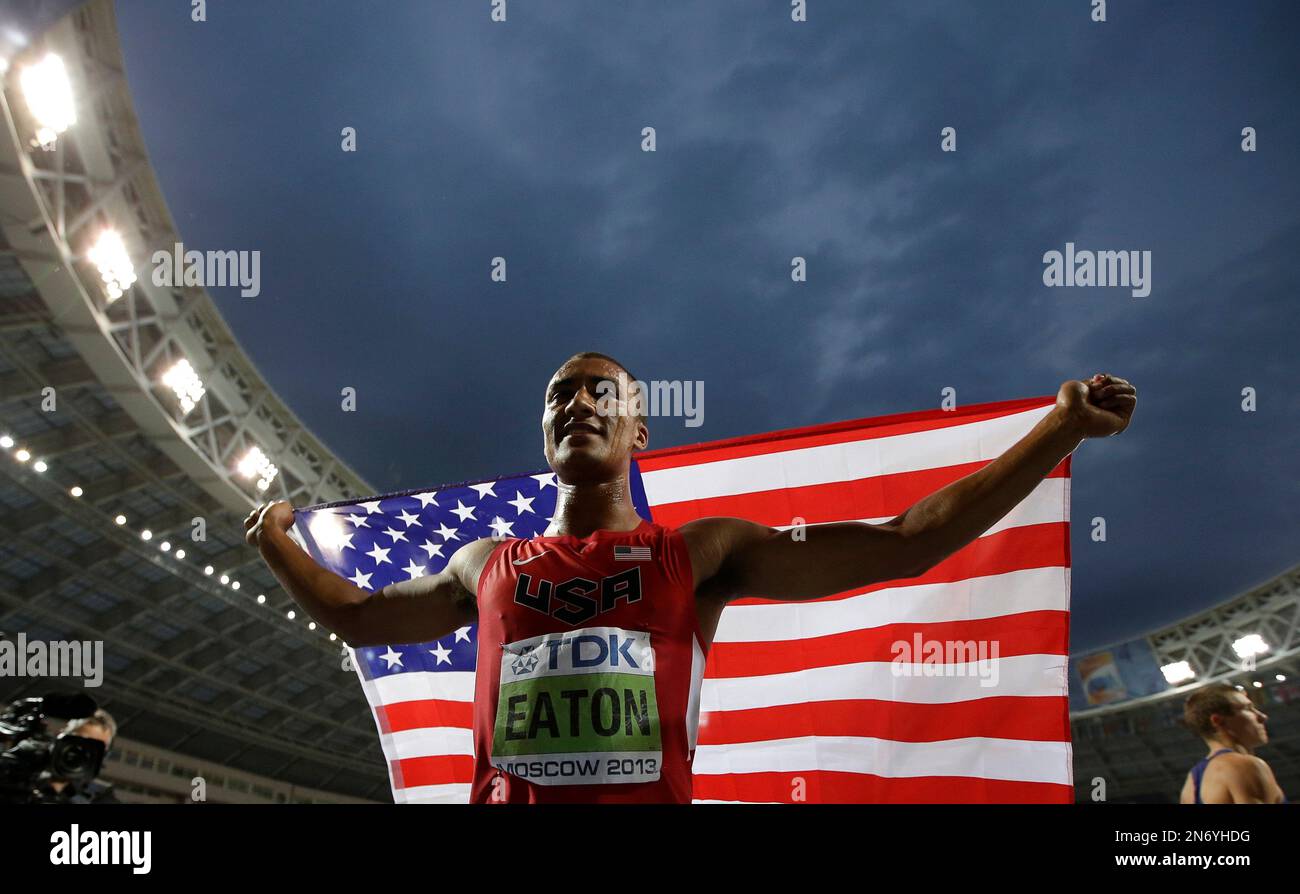 Men's decathlon gold medal winner, United States' Ashton Eaton, poses ...