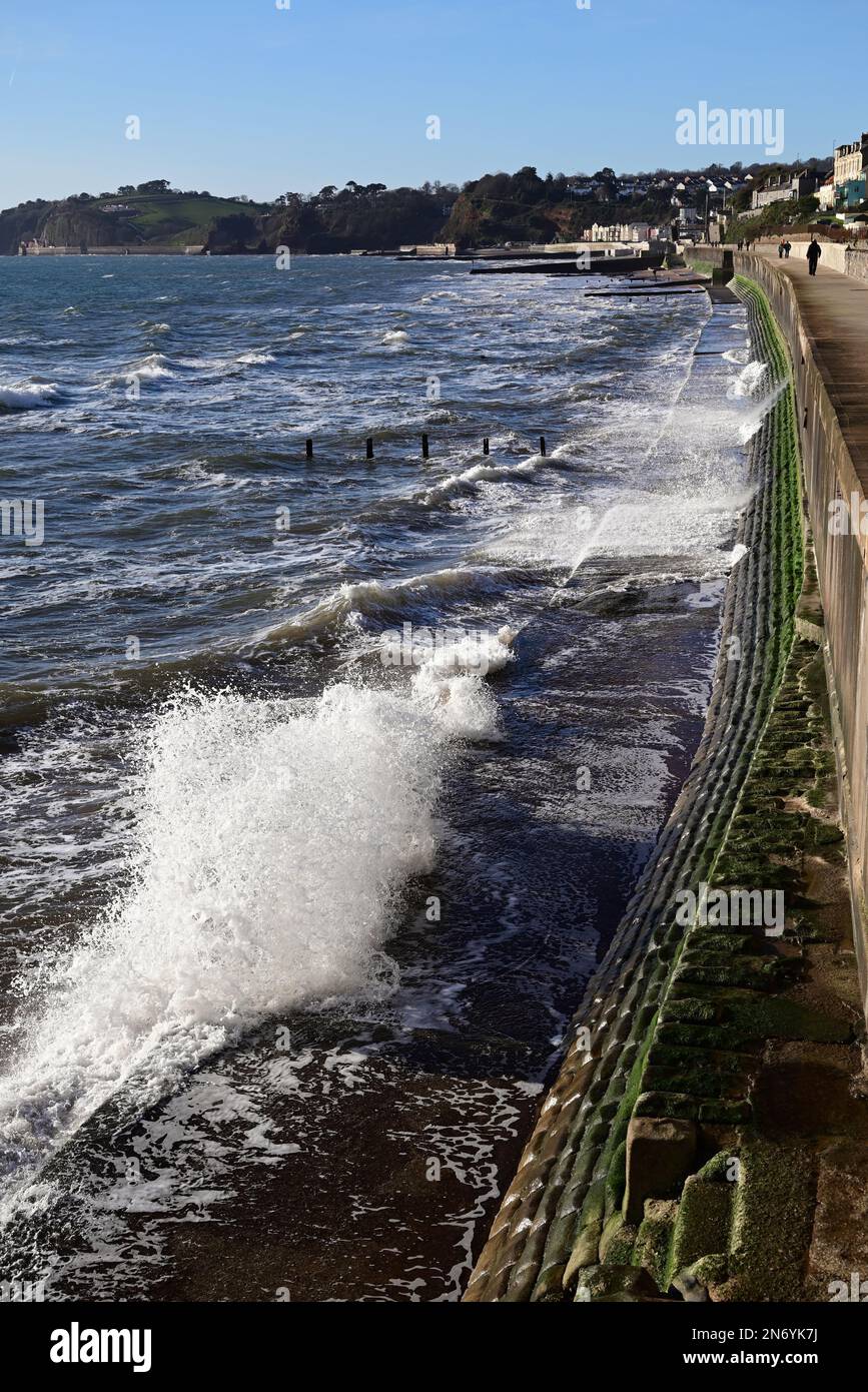 Foaming waves along the seawall at Dawlish, South Devon Stock Photo - Alamy