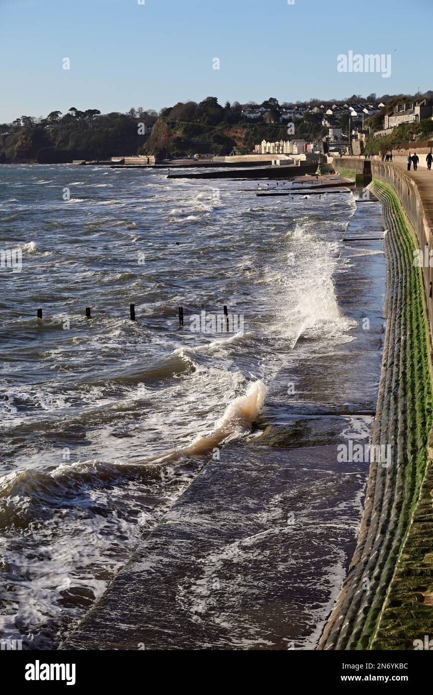 Foaming waves along the seawall at Dawlish, South Devon Stock Photo - Alamy
