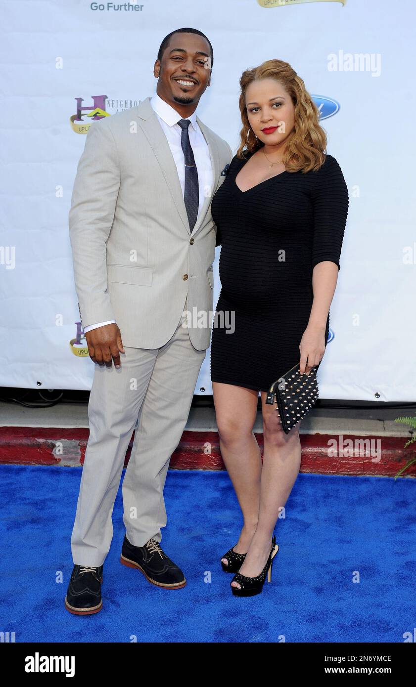 Ronreaco Lee With His Wife