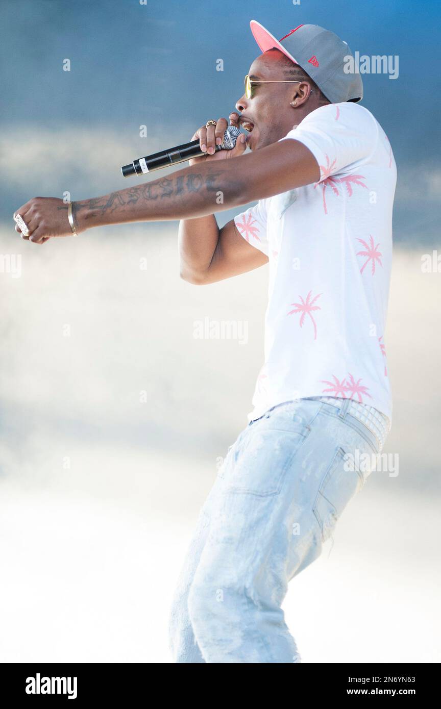 Rapper B.o.B performs during the Under the Influence of Music Tour at ...