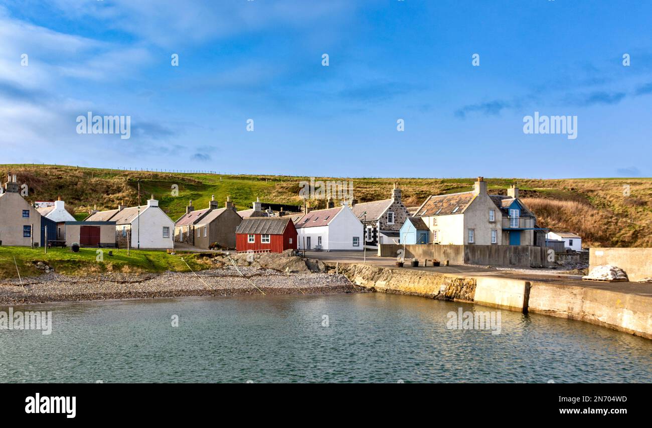 Sandend Village Aberdeenshire Scotland houses overlooking the small ...