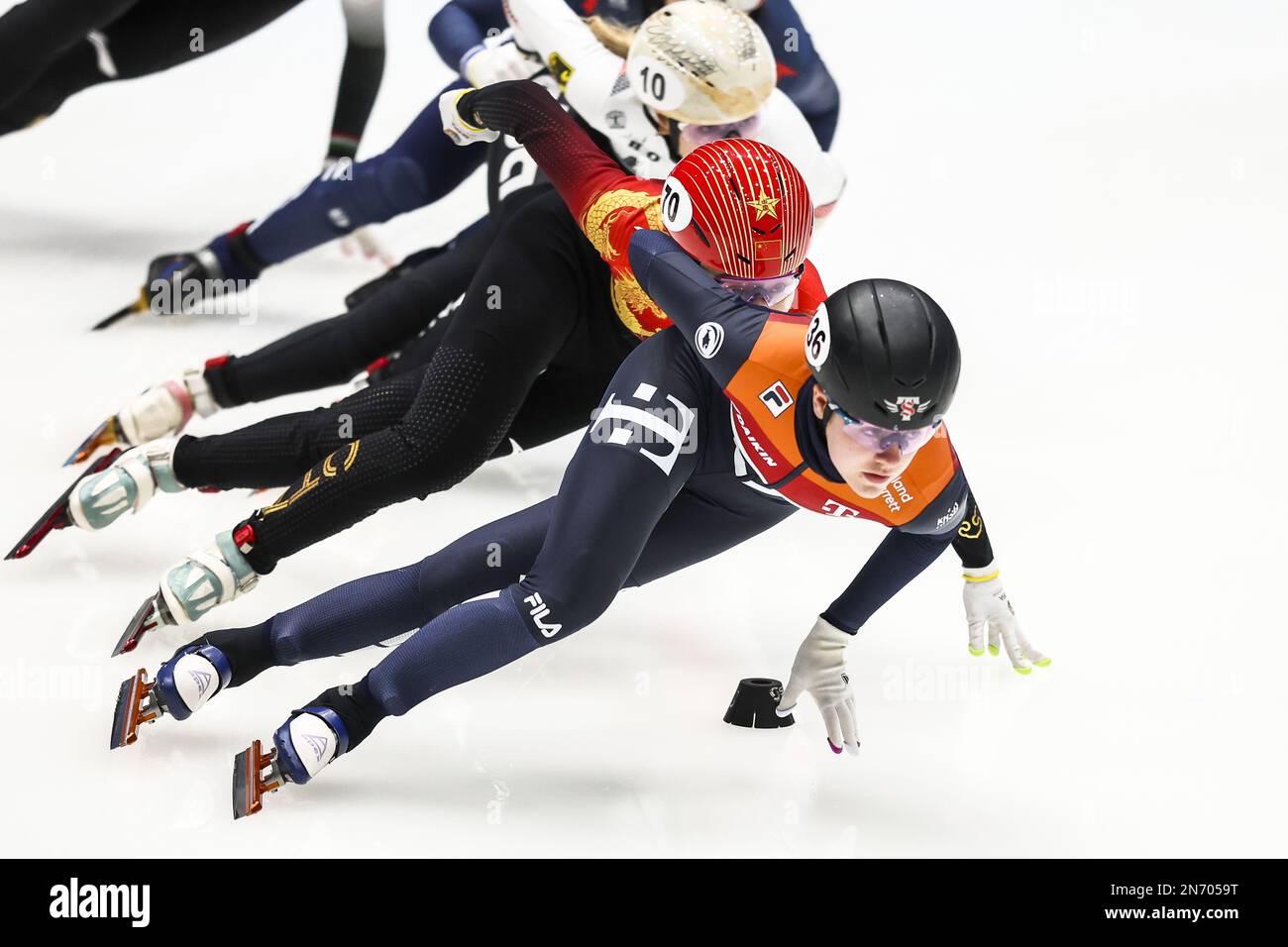DORDRECHT - 10/02/2023, Michelle Velzeboer (NED) in action in the 1000 ...