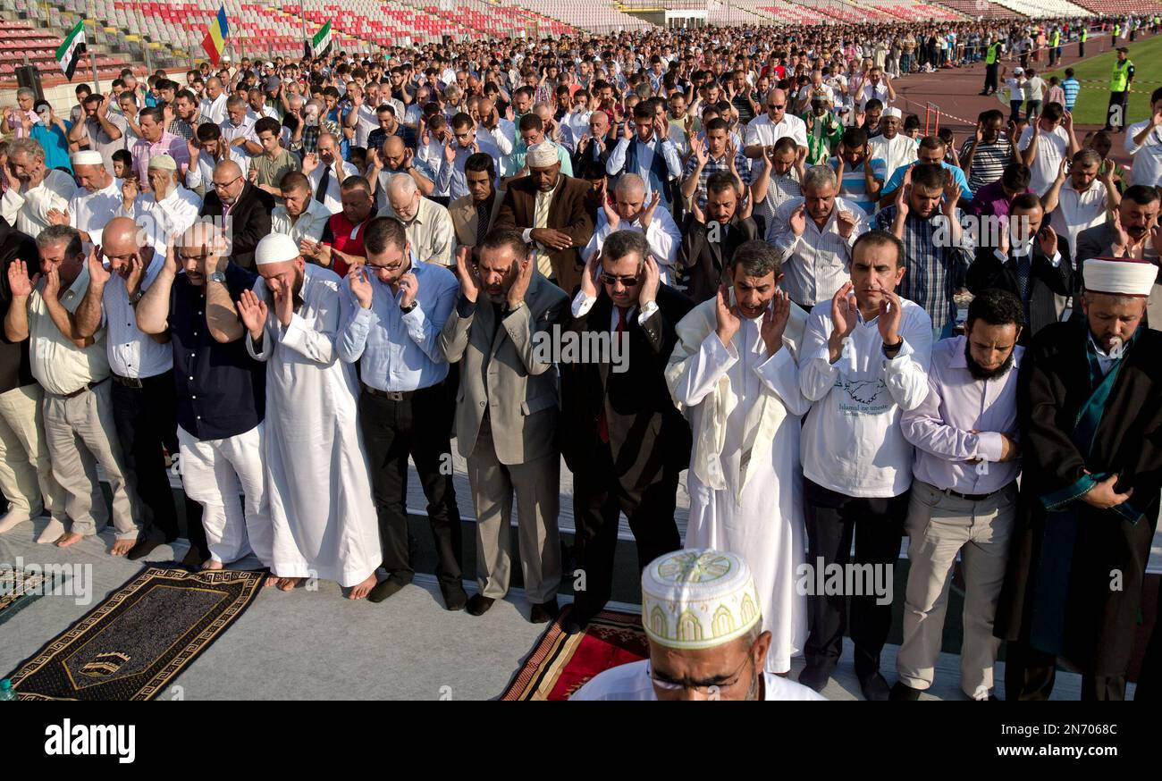 Muslims take part in Eid al-Fitr prayers in Bucharest, Romania ...