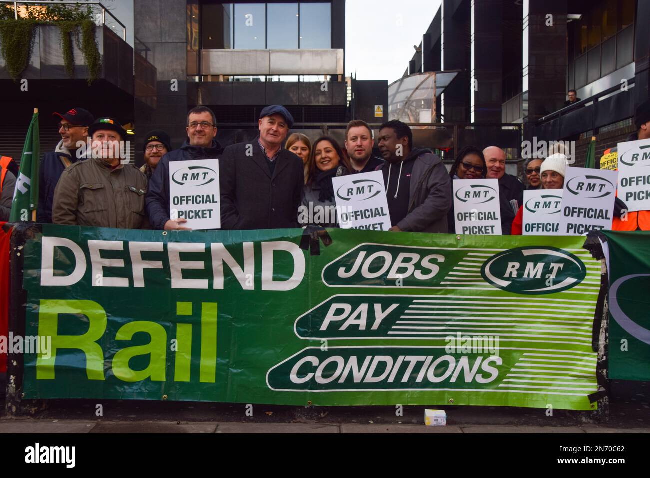 London, UK. 6th January 2023. RMT (Rail, Maritime and Transport workers ...