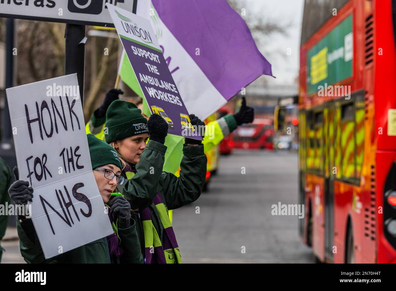 Unison bus hi-res stock photography and images - Alamy