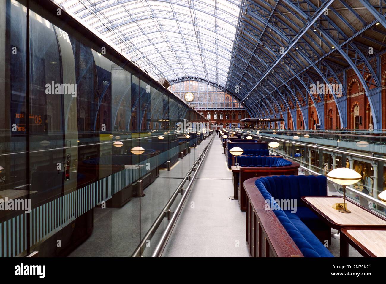 St Pancras International Railway Station, London, England, UK - Iron ...