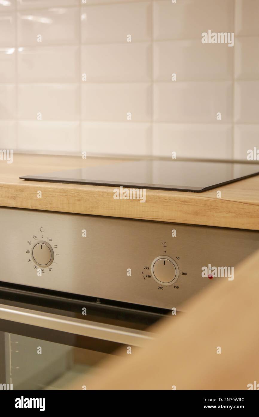 Induction stove hi-res stock photography and images - Alamy