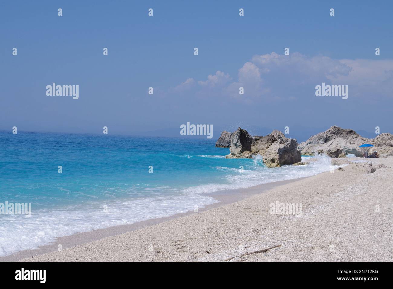 Megali Petra beach, Kalamitsi, Lefkada, Greece Stock Photo - Alamy