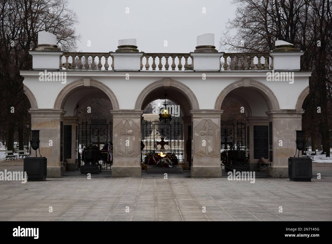 Tomb of the Unknown Soldier in Piłsudski Square, Warsaw Stock Photo - Alamy