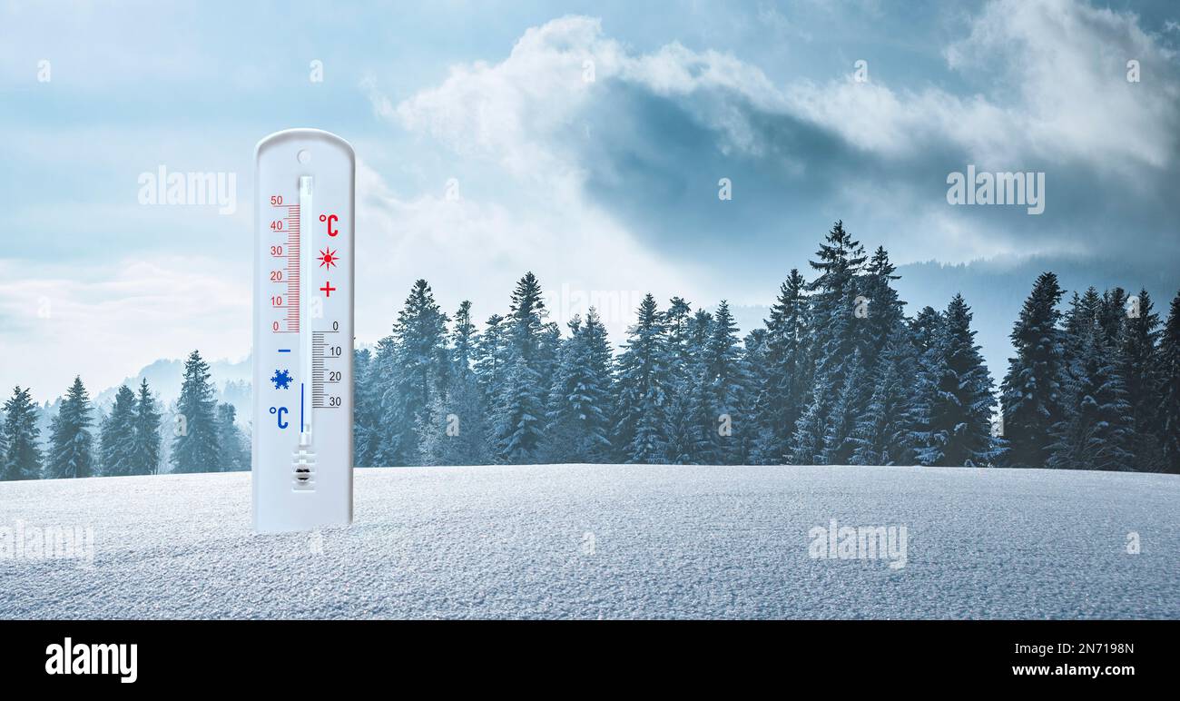 Measuring temperatures hi-res stock photography and images - Alamy
