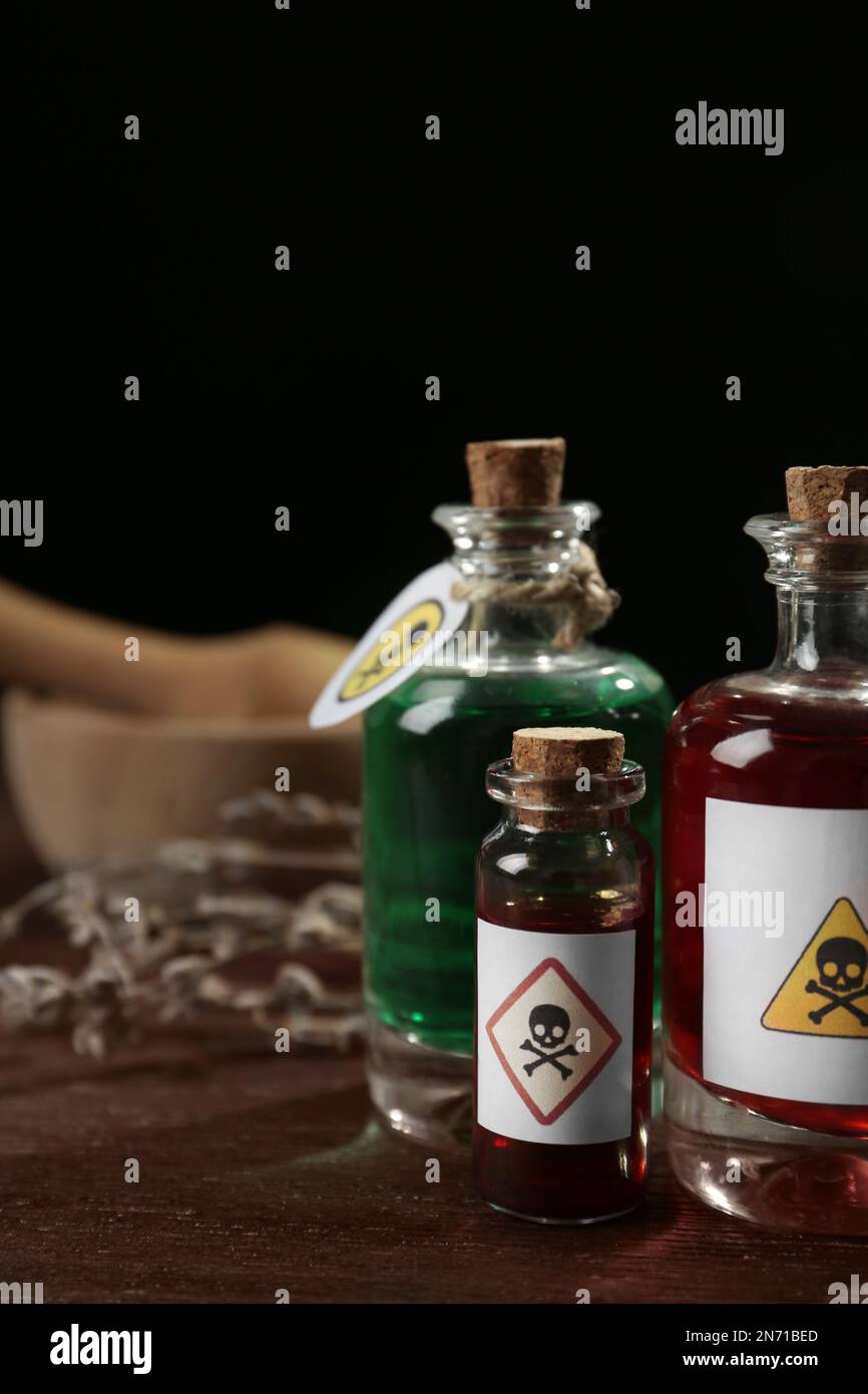 Medicine bottles warning sign hi-res stock photography and images - Alamy