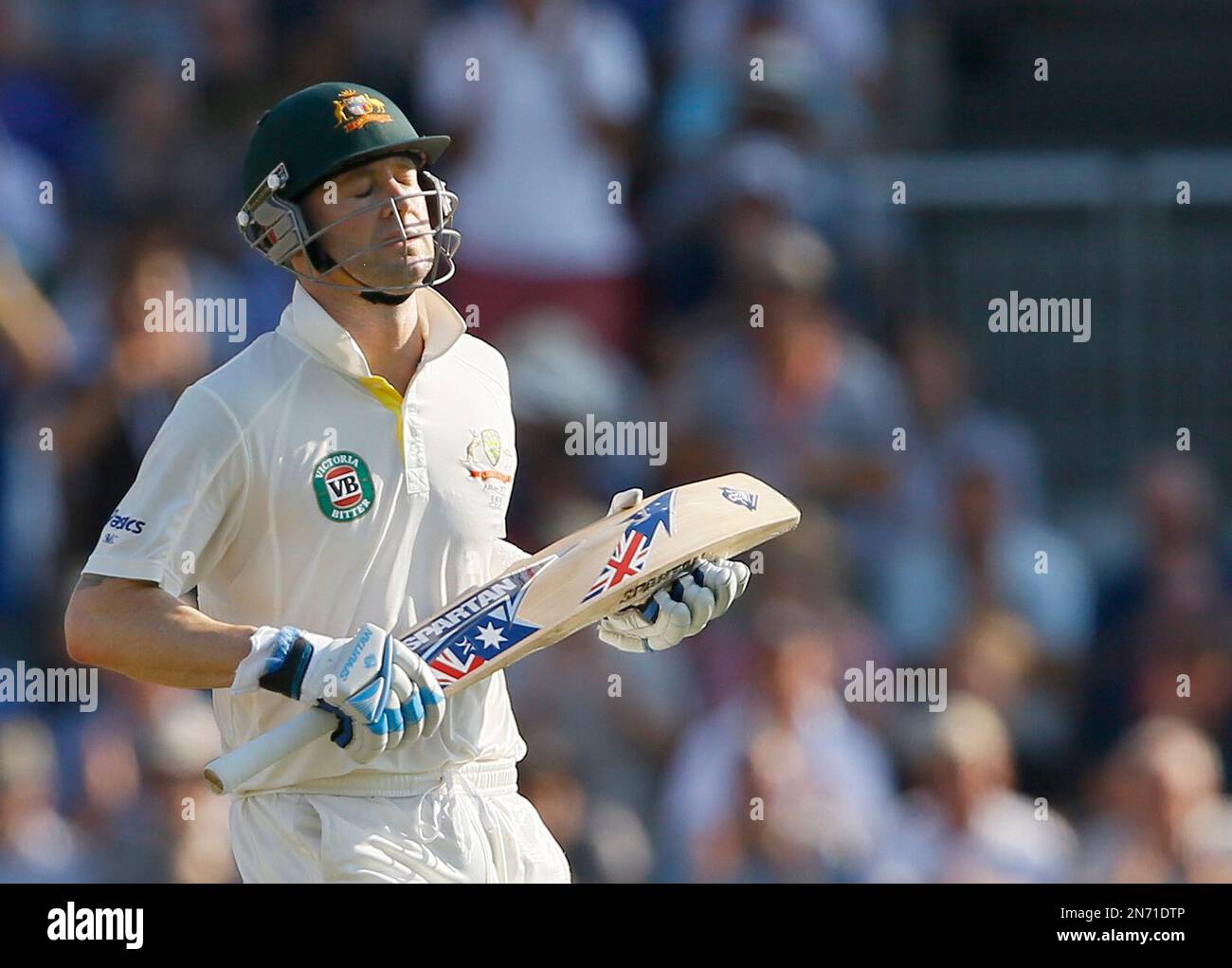 Australia's Michael Clarke closes his eyes as he gets his century,100 ...