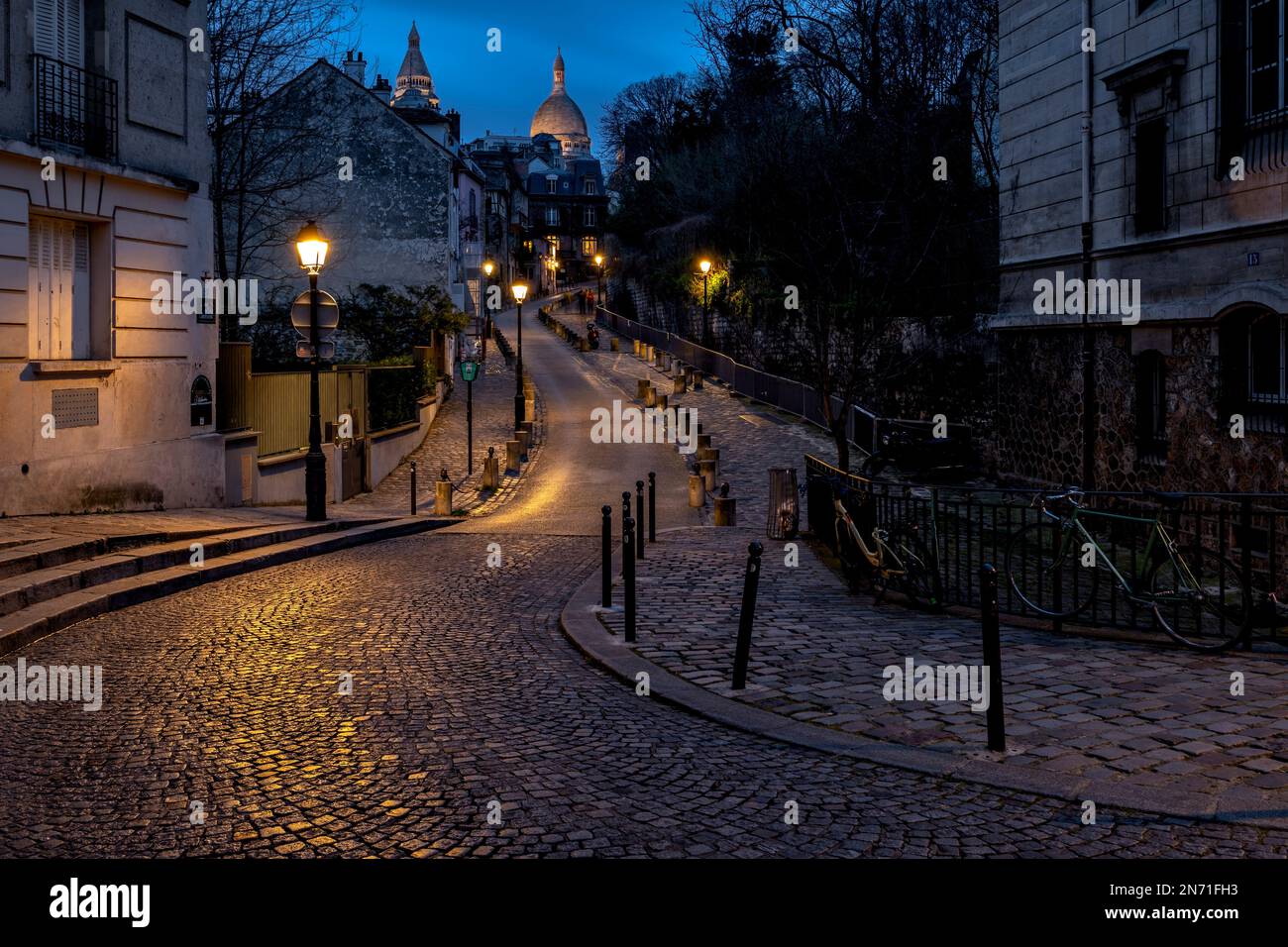 Dalida place hi-res stock photography and images - Alamy