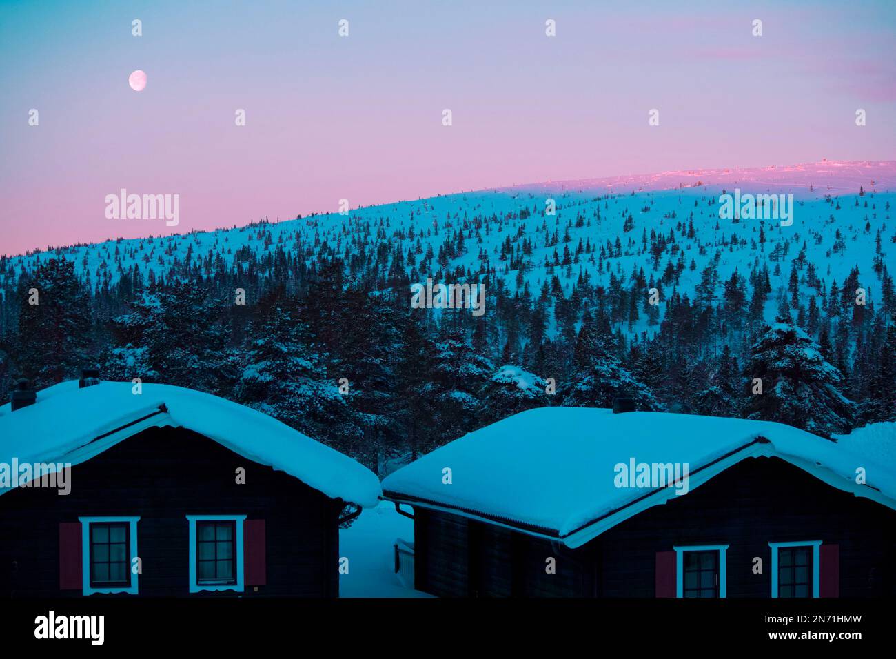 Blue and red sky over mountain hi-res stock photography and images - Alamy