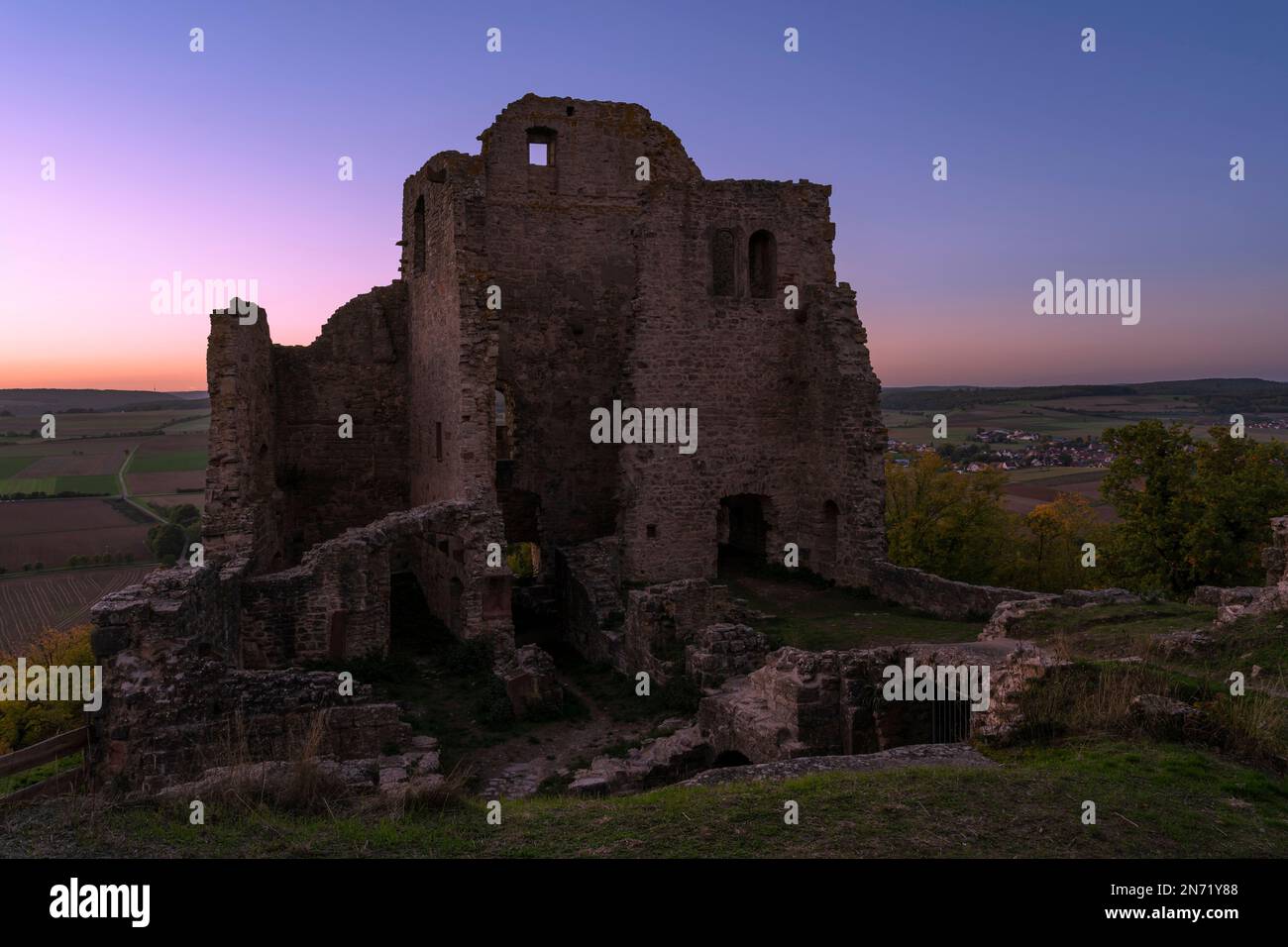Evening mood at the castle ruin Homburg and the nature reserve ruin ...