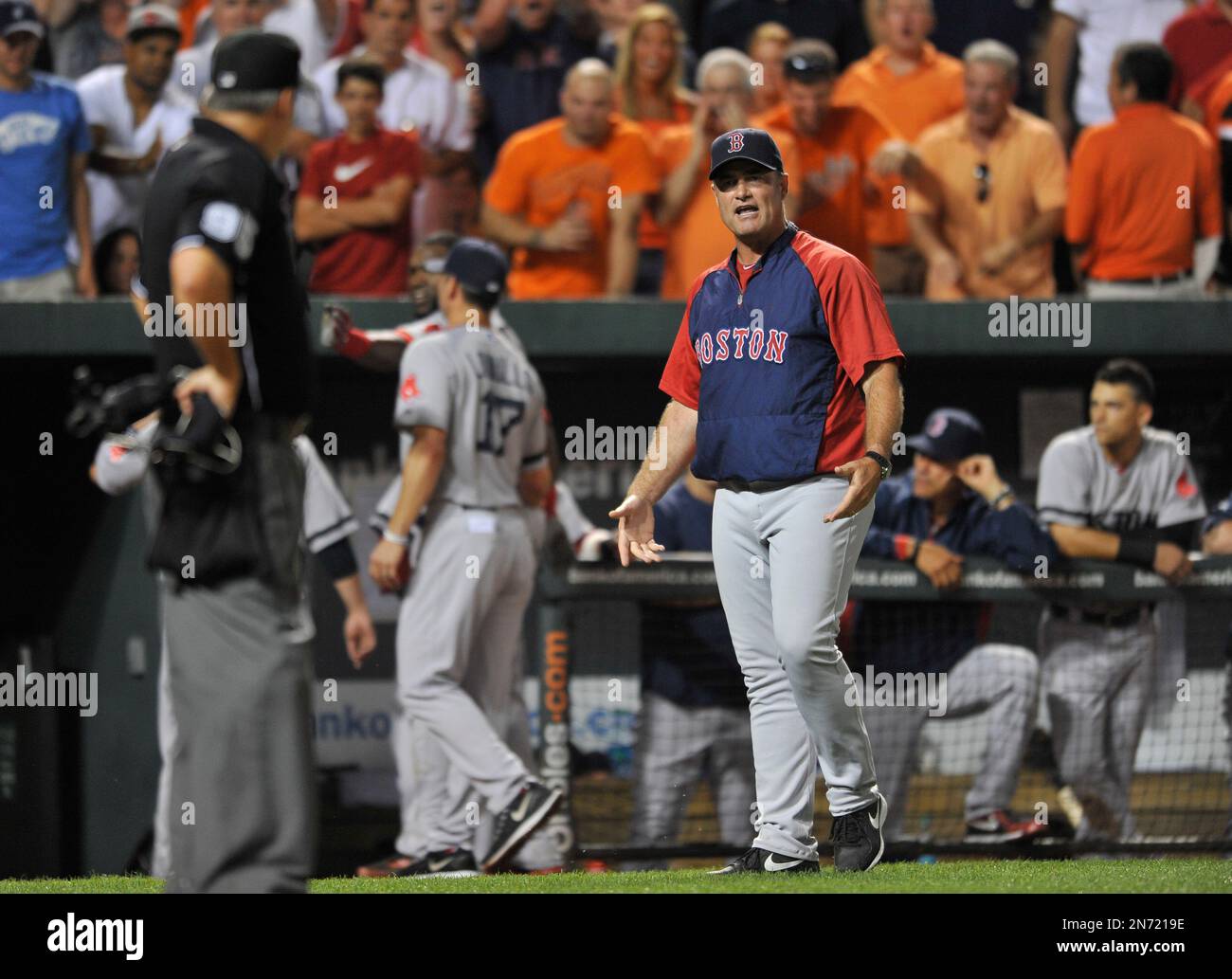 Boston Red Sox manager John Farrell talks with home plate umpire Tim ...