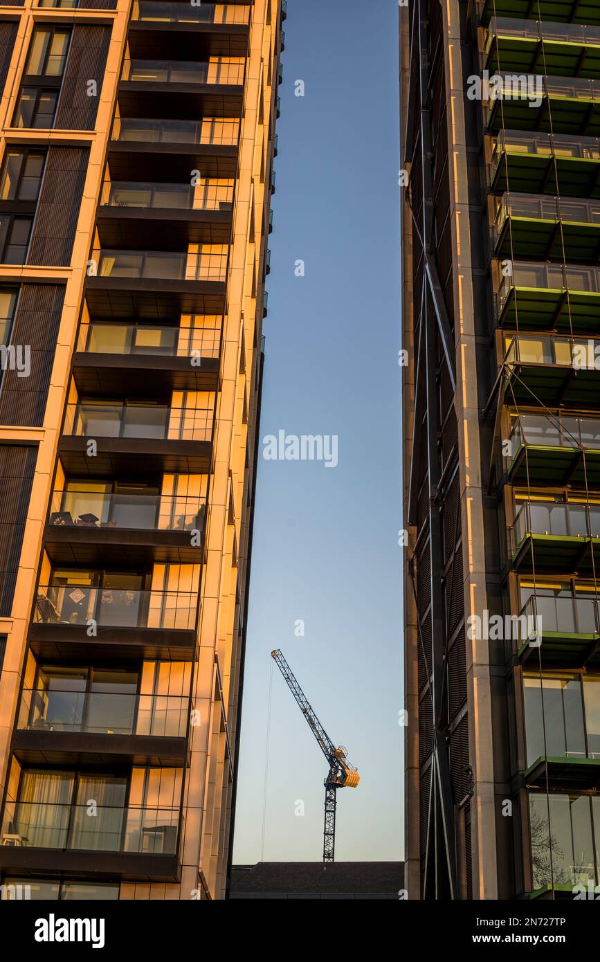 Residential tower blocks on Albert Embankment, Vauxhall, London ...