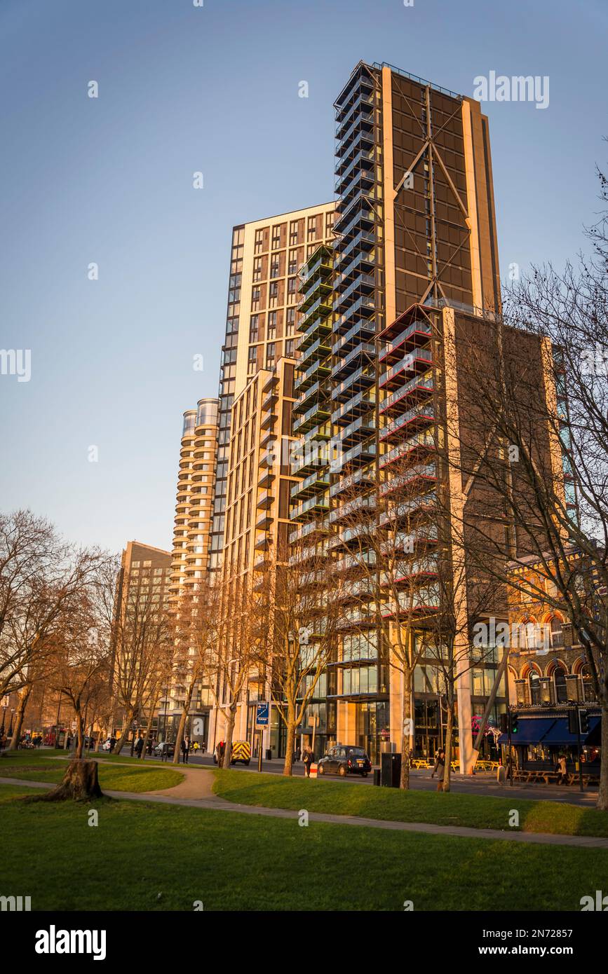 Residential tower blocks on Albert Embankment, Vauxhall, London ...