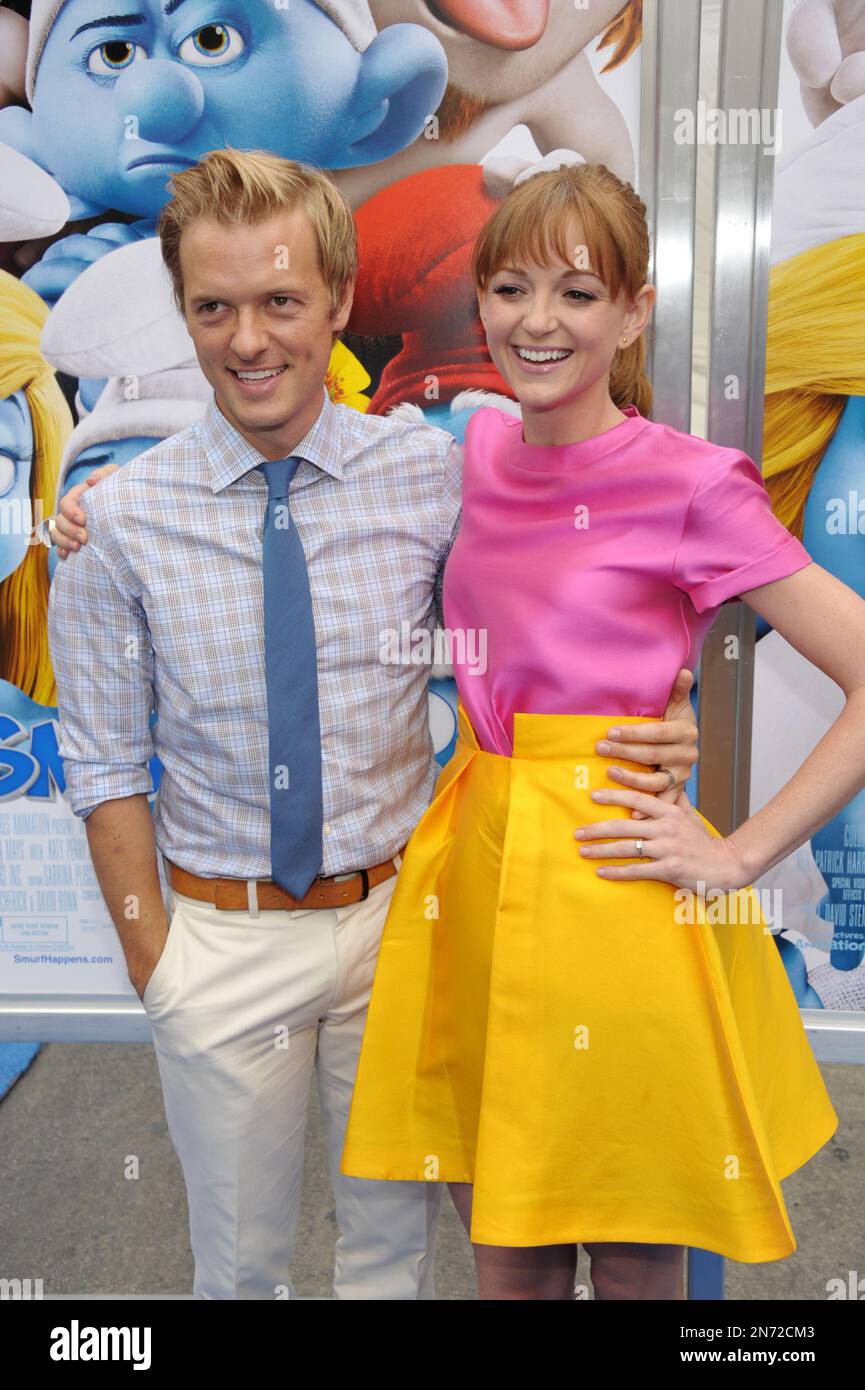Actors Adam Campbell, left, and Jayma Mays arrive to the world premiere ...