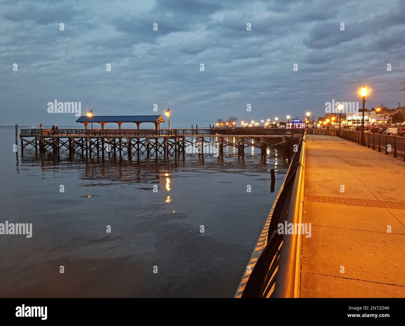 Pier with wood and cement hi-res stock photography and images - Alamy