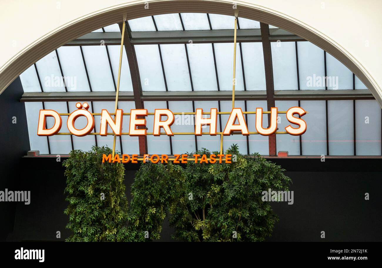 Food hall manchester hi-res stock photography and images - Alamy