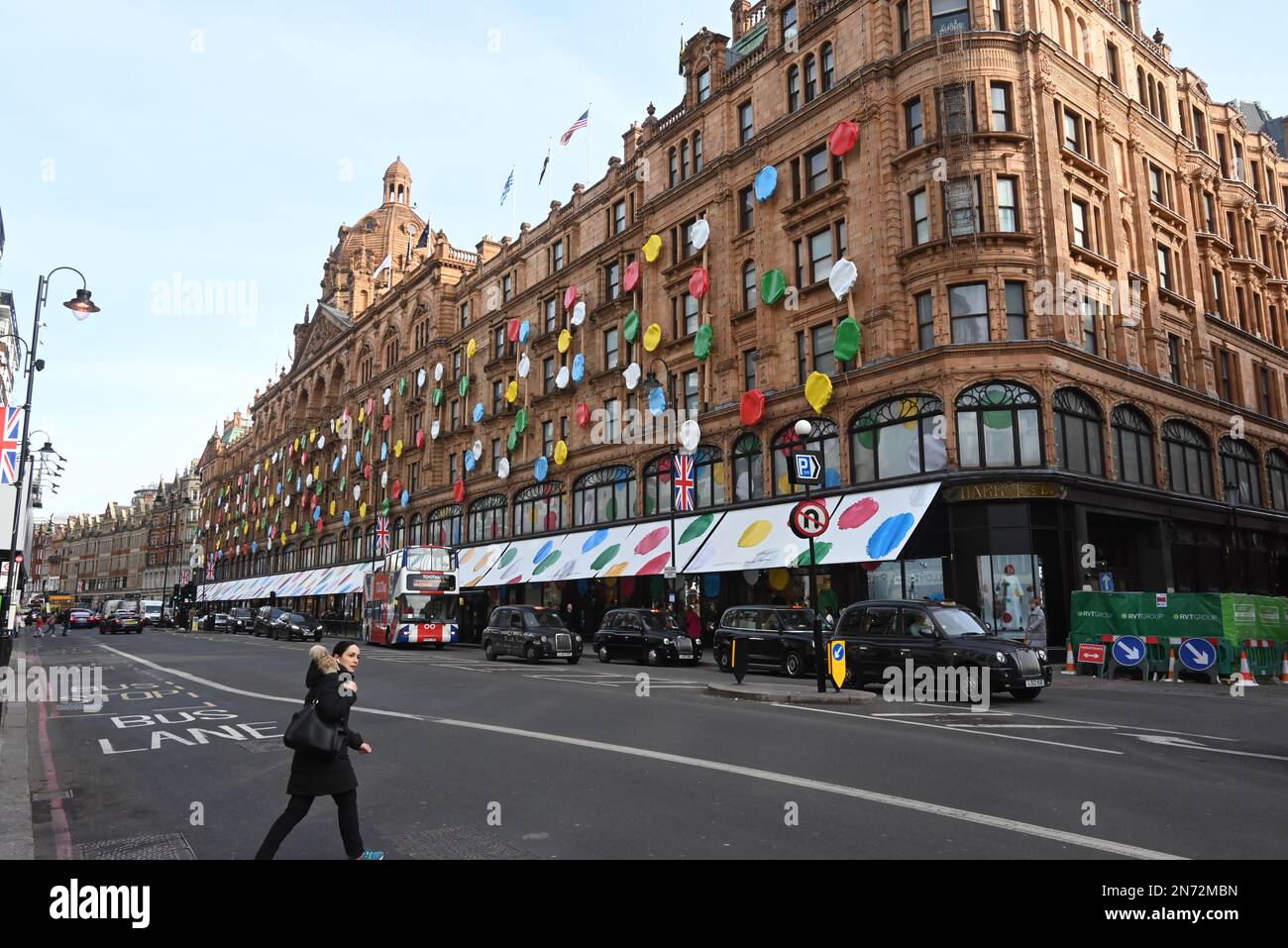 Harrods fresh market hall hi-res stock photography and images - Alamy