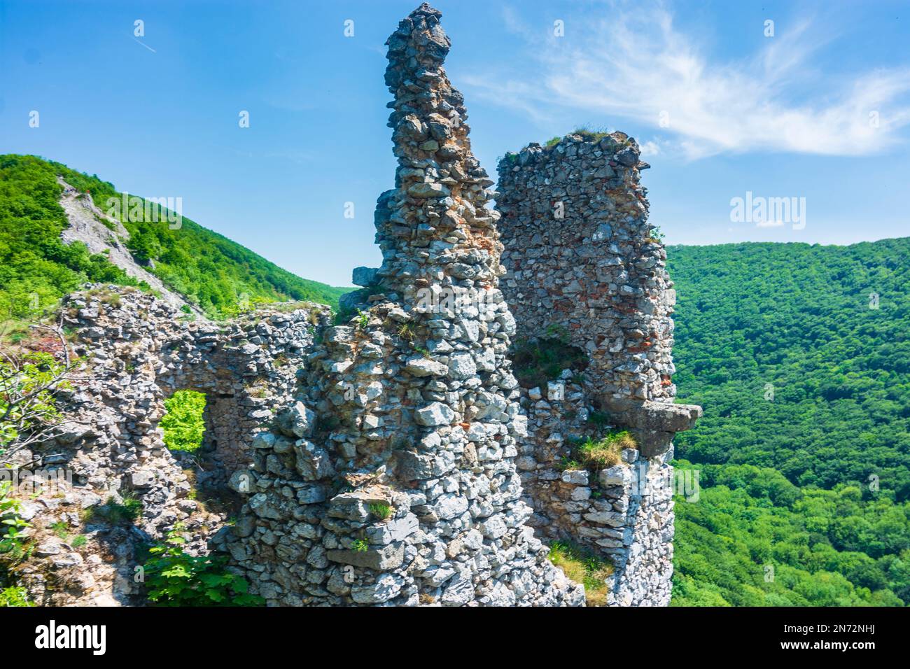 Ostry kamen castle scharfenstein castle hi-res stock photography and ...