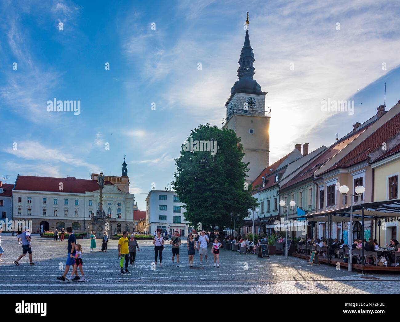 Trnava (Tyrnau), pedestrian zone Square of the Holy Trinity, Town Hall ...