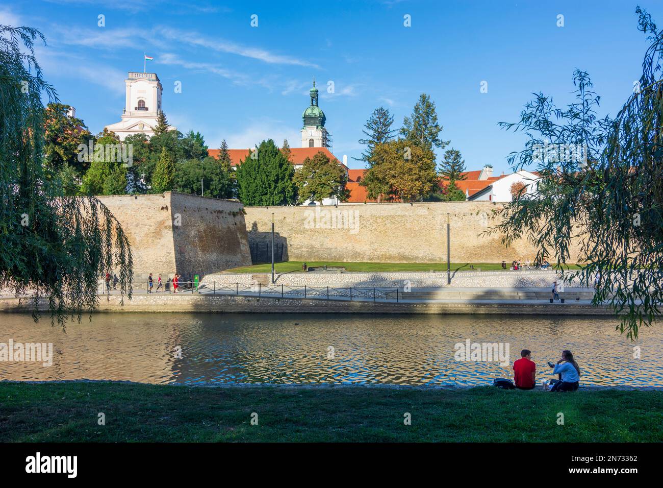 Gyor hungary cathedral hi-res stock photography and images - Alamy