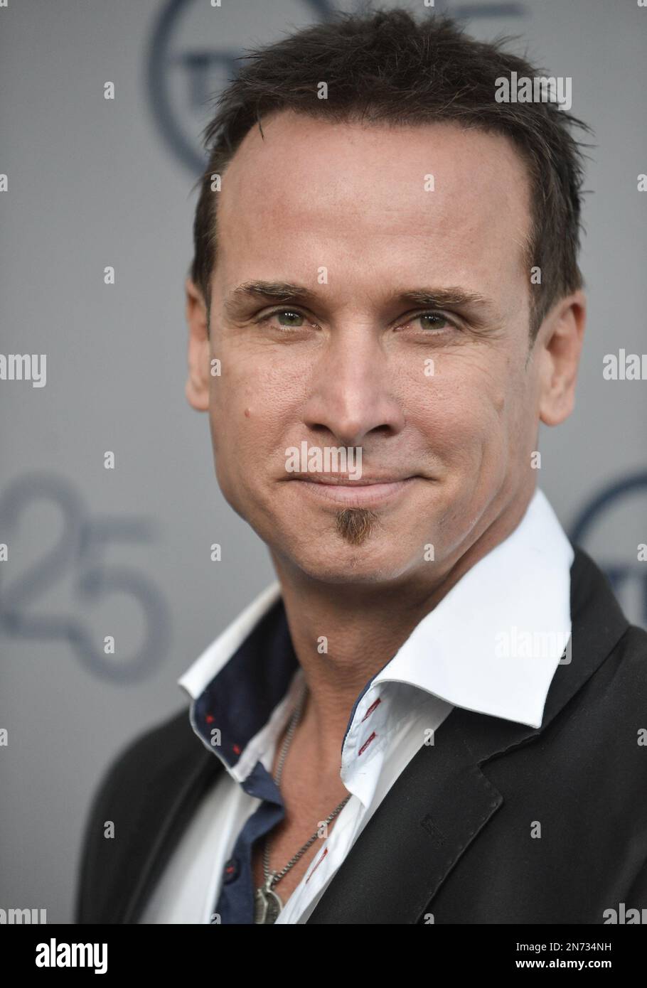 Colin Cunningham arrives at the TNT 25th Anniversary Party at The ...