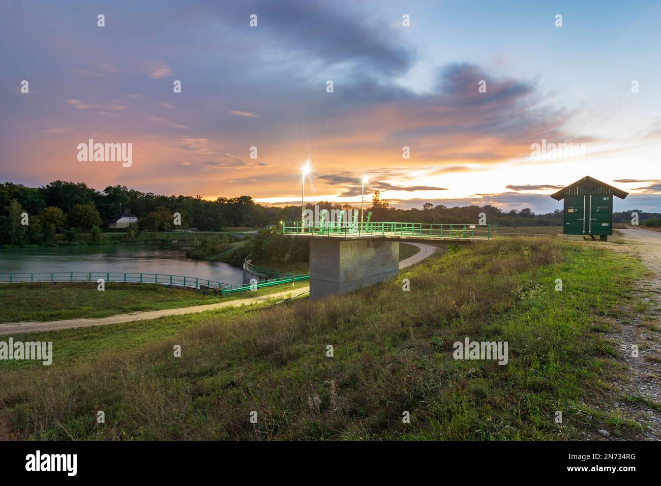 Szigetköz (Little Rye Island, Kleine Schüttinsel), pump station at ...